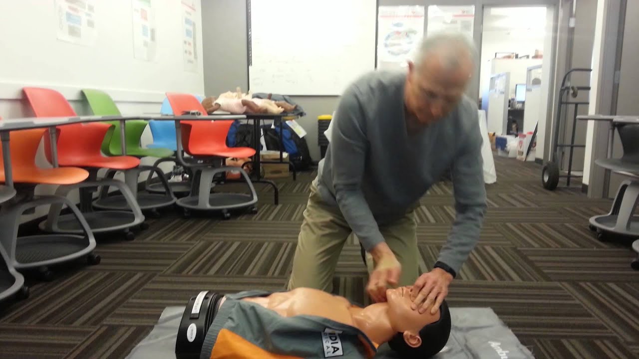 60-Second CPR Refresher - YouTube