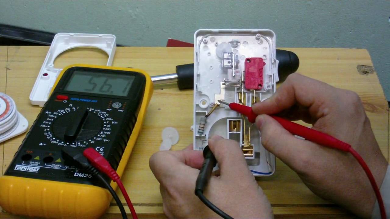 Fixing a timer switch - YouTube