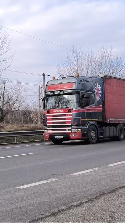 Truckspotting RO (sequence from a video) #scania #truck - YouTube
