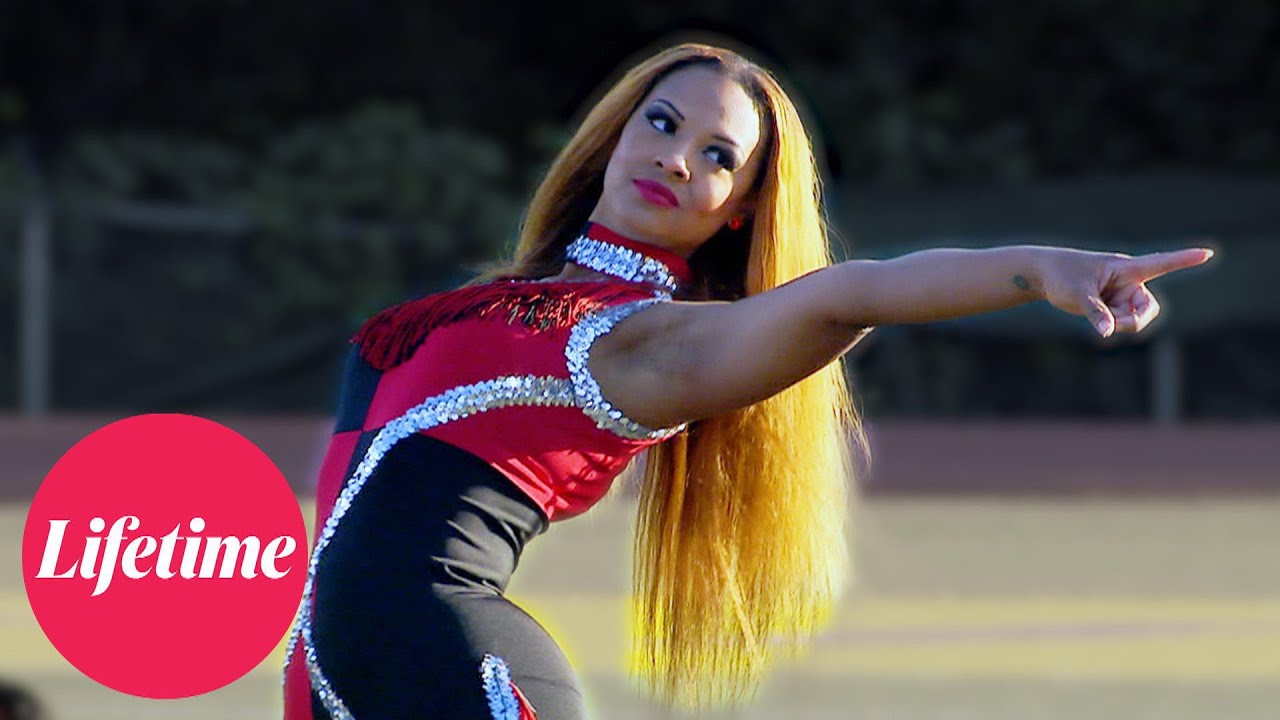 Miss D and the DDPs PERFORM in the Field Show! - Bring It! (S3 ...