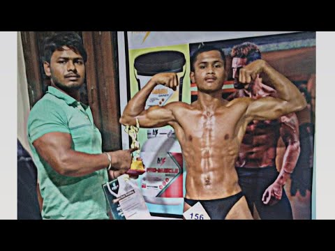 #Firozabad me #bodybuilder #netural palibal hol #rajkumar_tufani - YouTube