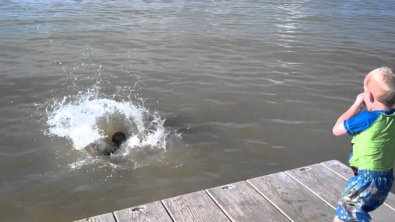 Jumping in lake - YouTube