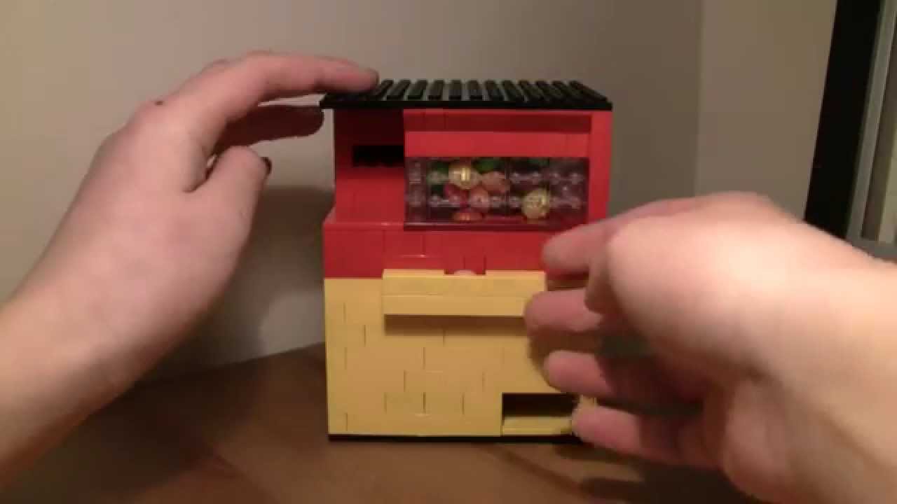 Lego Candy Machine [SKITTLES] - YouTube