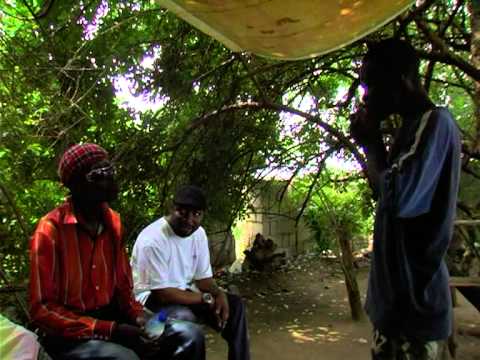 bob okala n joe guy dancing azonto.... - YouTube