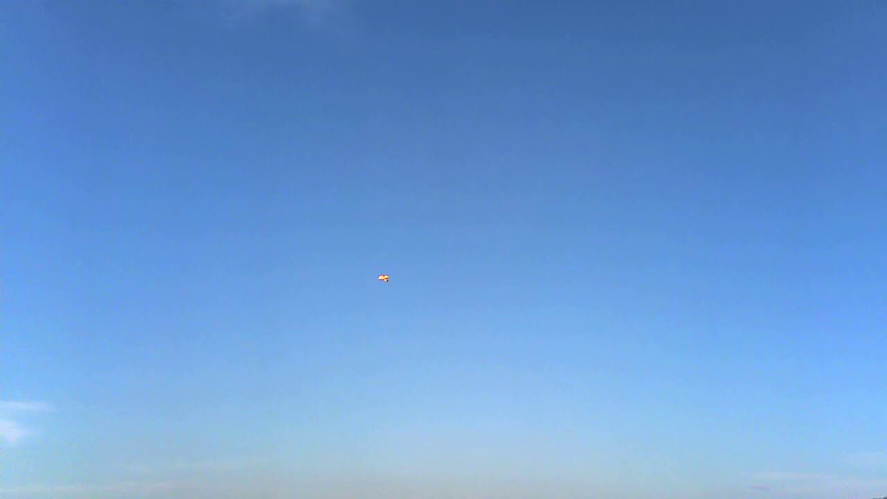 Bob flying at WMRAF - YouTube