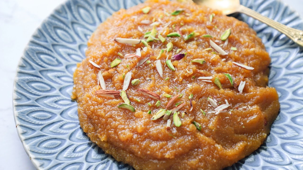 Mohanthal recipe - Halwai style mohanthal recipe - Gujarati Dessert ...