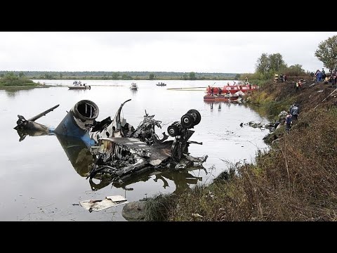 YAK-Service Flight 9633 Cockpit Voice Recorder (With Subtitles) - YouTube