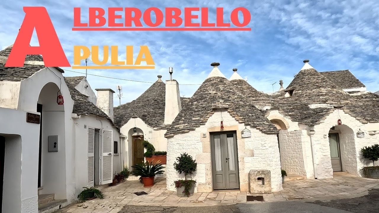 ALBEROBELLO CHRISTMAS TIME, APULIA ITALY. - YouTube