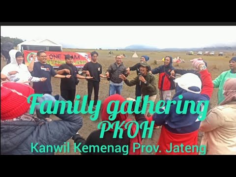 Family Gathering PKOH - YouTube