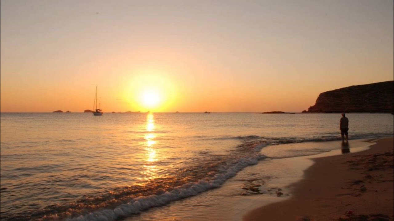 Alexandra Hampton - Breaking Waves (Lemongrass Remix feat Jana ...