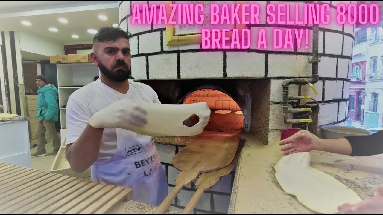 🇹🇷 Turkish Baker Bakes Delicious Bread Daily - Street Food In Istanbul ...