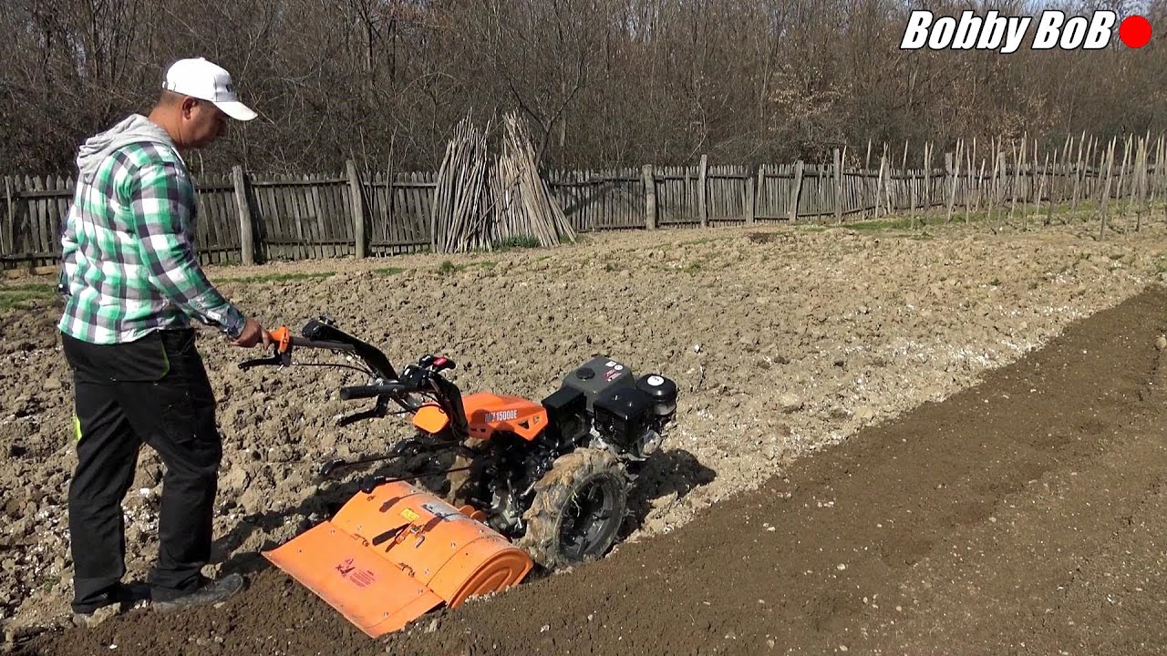 Motocultivator O'Mac la frezat - YouTube