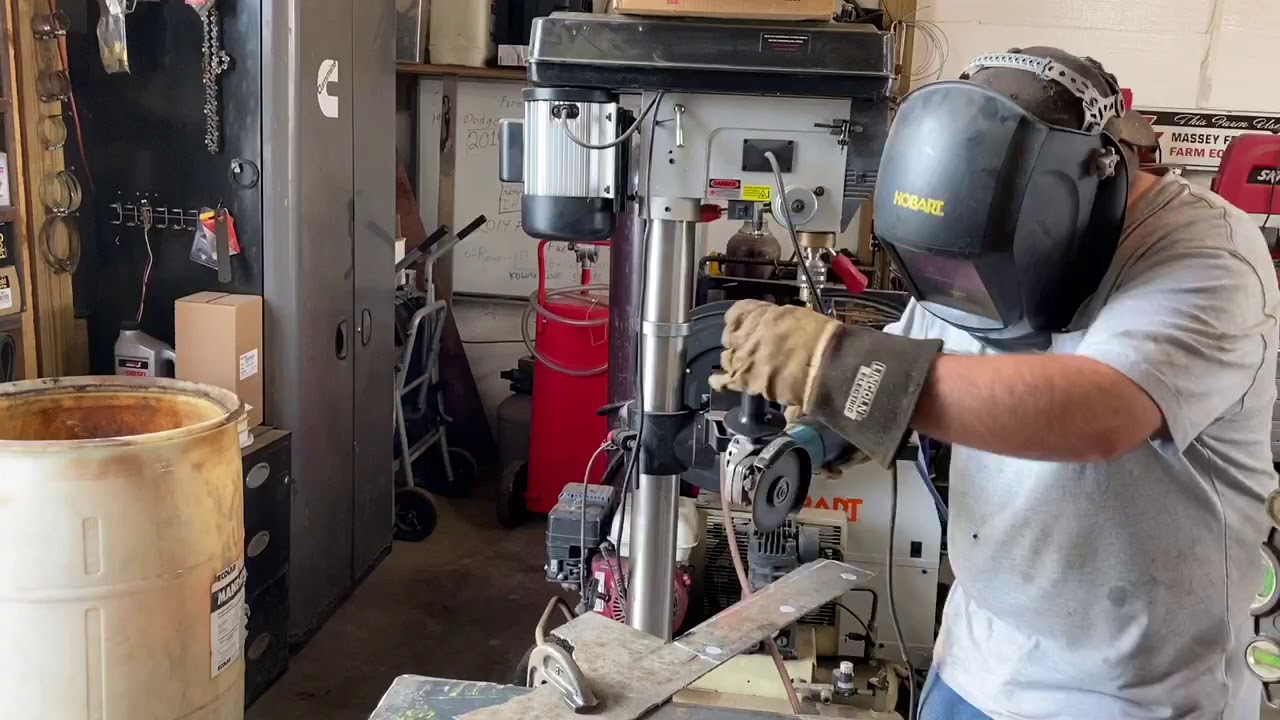 RHS Welding #3 finishing the round baler and repairs on Massey Ferguson ...