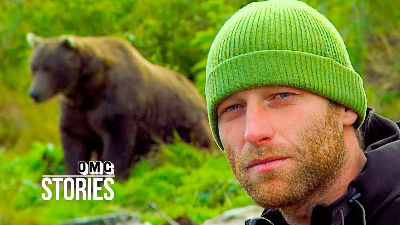 Living Alone with Wild Bears | Alone Among The Grizzlies, Part 2 - YouTube
