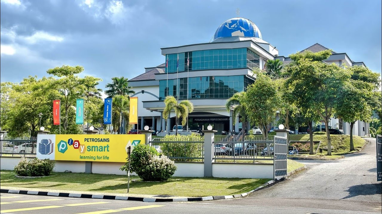 Petrosains PlaySmart Kota Kinabalu Sabah - YouTube