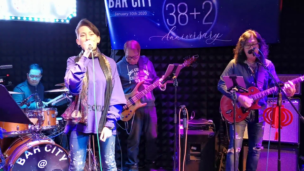 曾曾🎤 Hotel California @BARCITY 2020/1/30 - YouTube