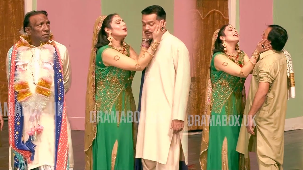 Lucky Dear and Payal Chaudhary Stage Drama 2022 Full Comedy Clip 2022 ...