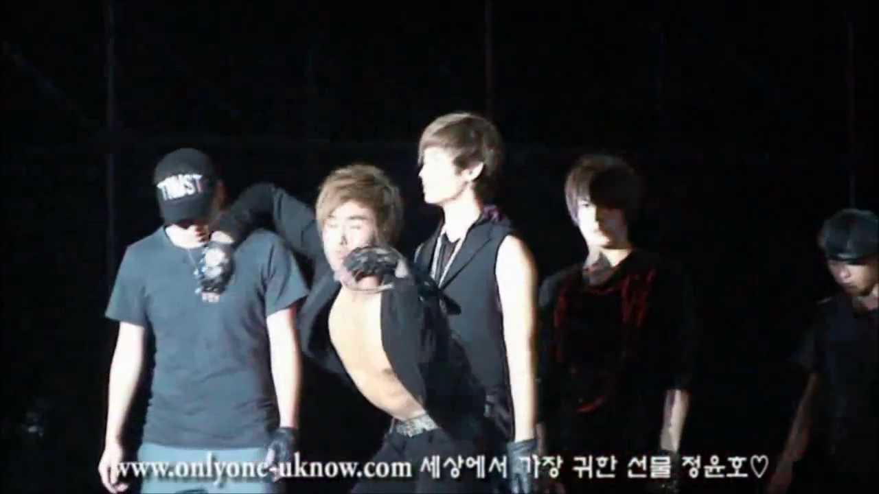 TVXQ U-know yunho vogue - YouTube