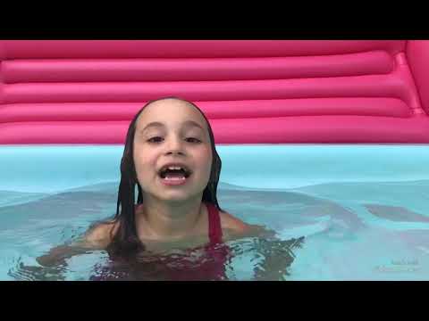 PRIMEIRO VÍDEO- DIA NA PISCINA #1
