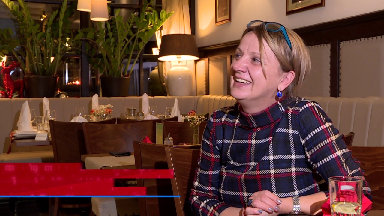 UNA RESTORAN MINHEN FACE TV - YouTube