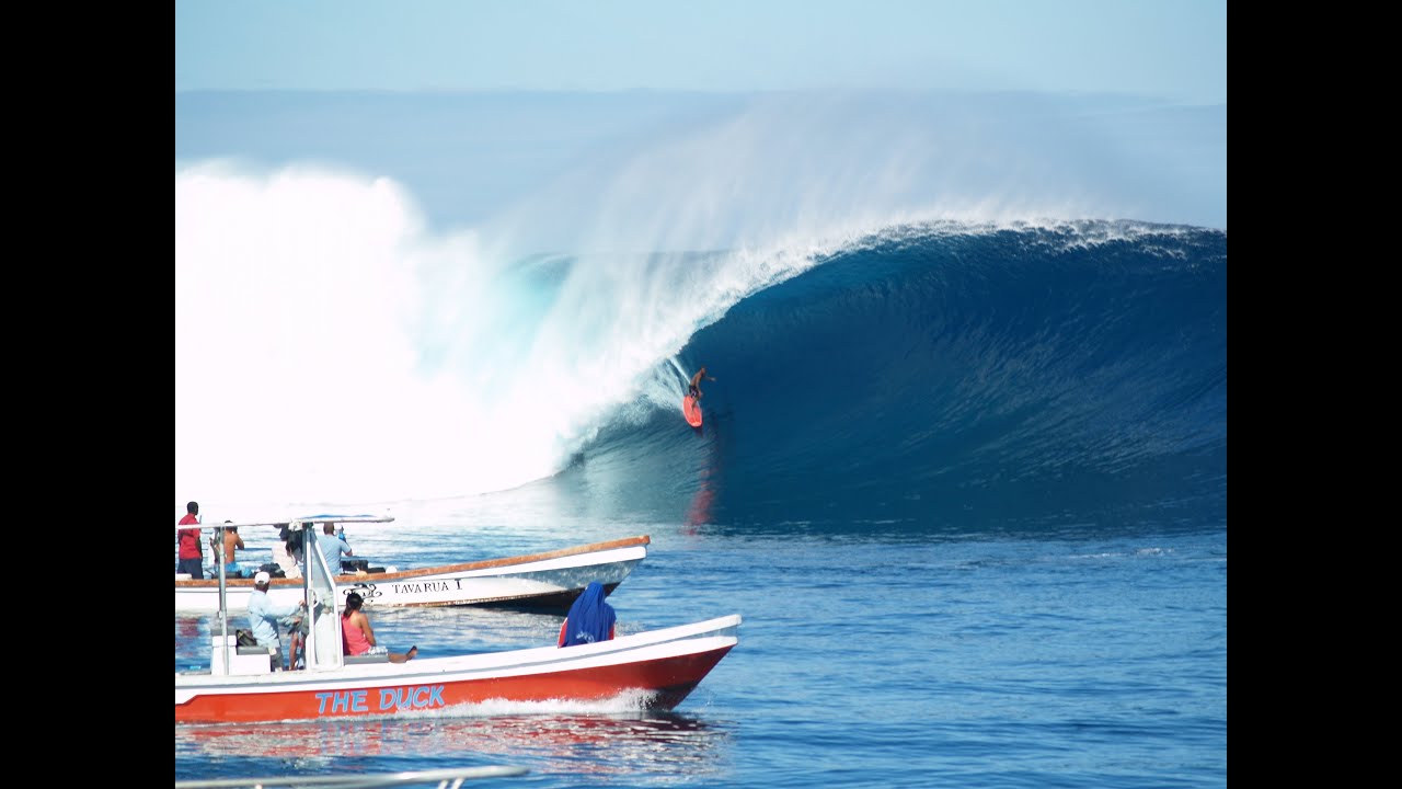 CloudBreak in Fiji bigest day of tubes and Barrels - YouTube
