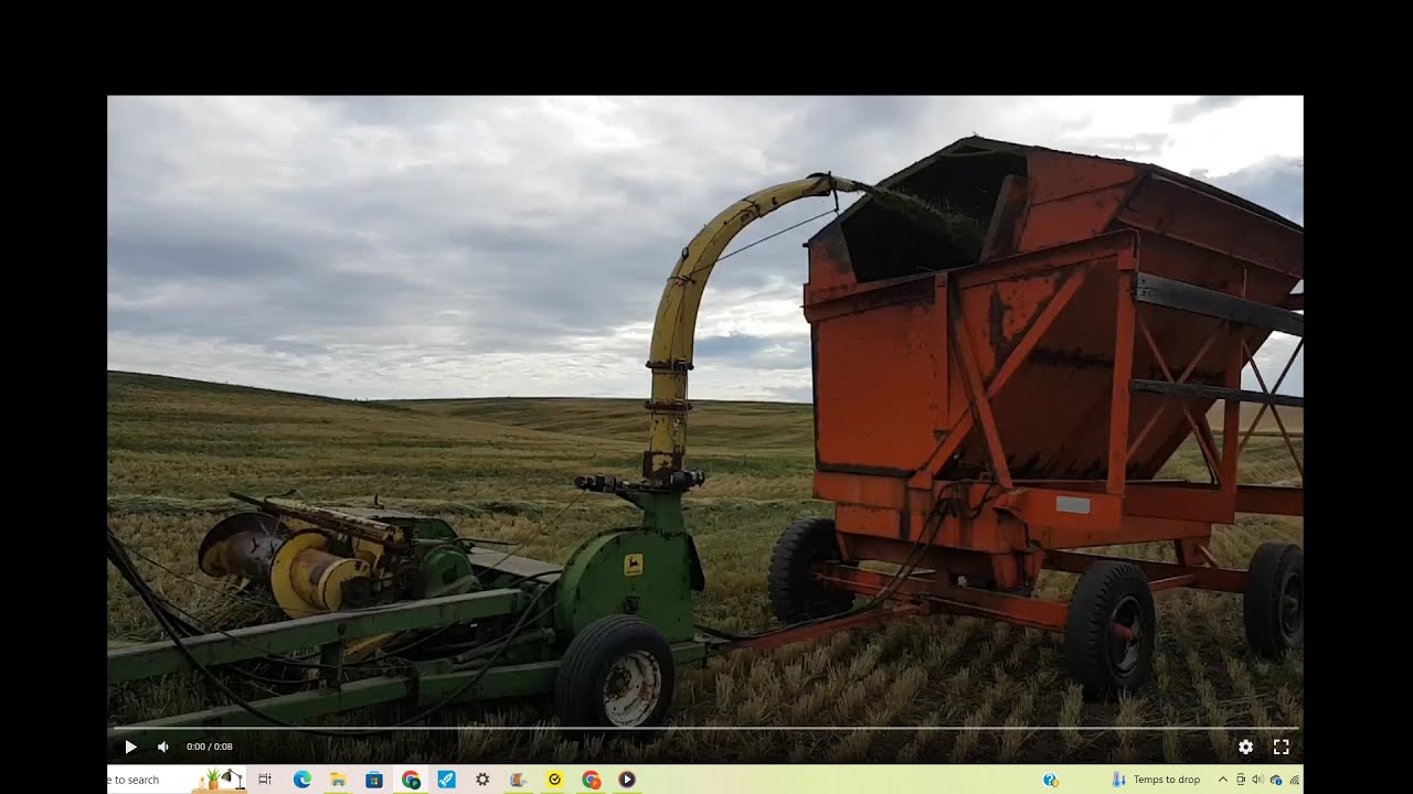 Wheat silage production on a small scale - YouTube