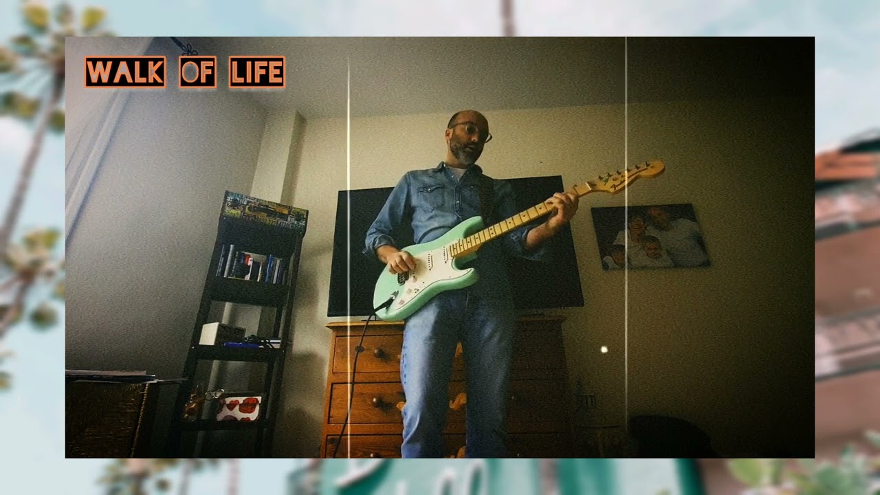Dire Straits - Walk of Life - YouTube