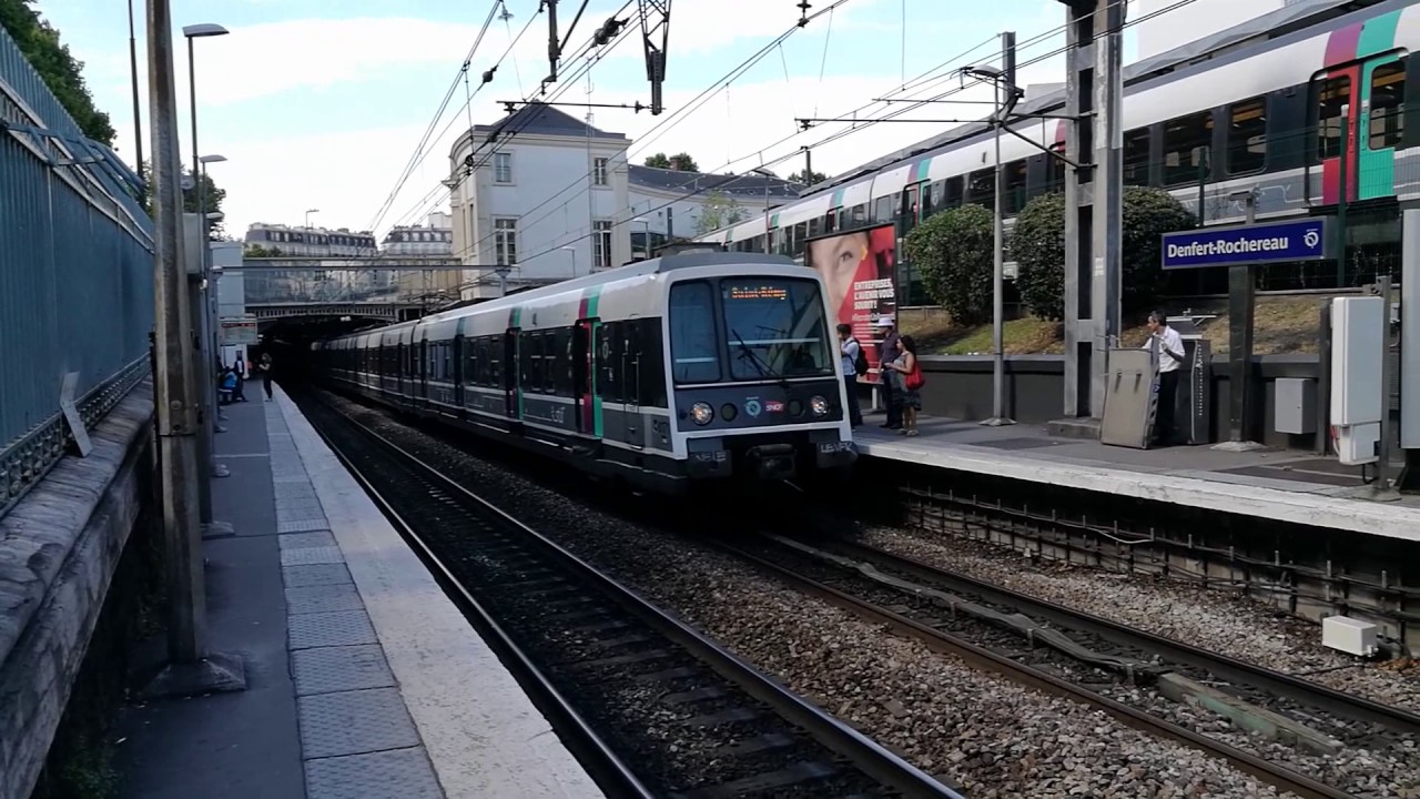 RER B Paris - Trains et rames MI79 dans diverses gares / 07.07.2017 ...
