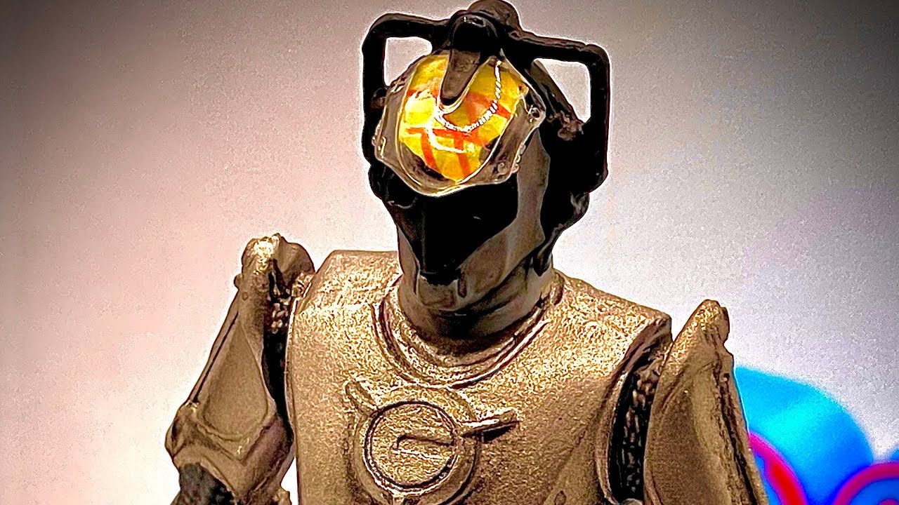 Doctor Who: Cyberleader (The Next Doctor) from the Dr Who Figurine ...