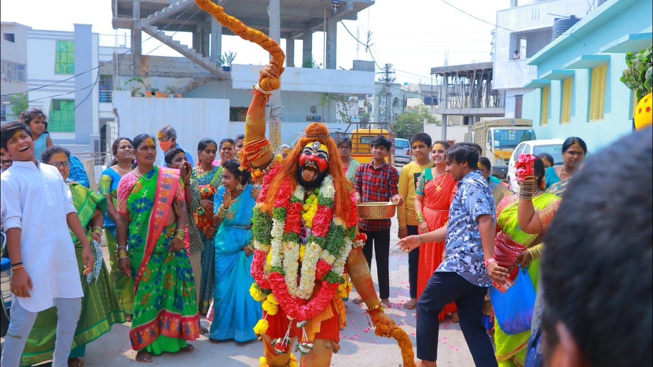 potharaj dance | Potharaju Dance 2021 | Hyderabad Bonalu 2021 - YouTube