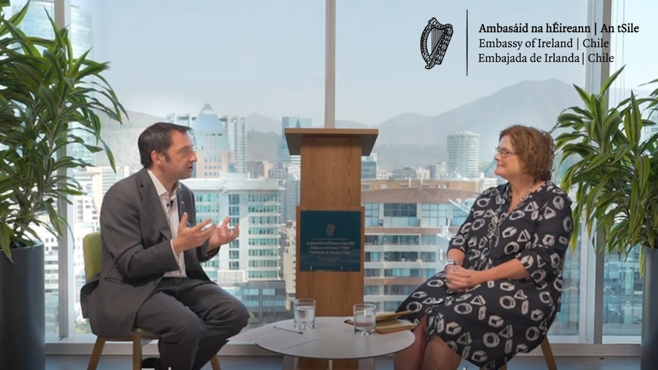 Conversación con Jane Suiter - La Experiencia Constitucional en Irlanda ...