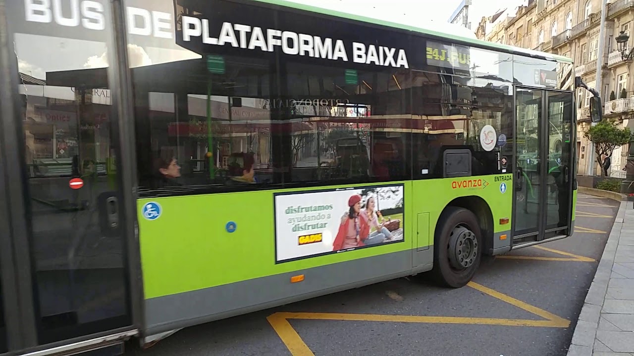 Here is the 24 bus in Vigo - YouTube