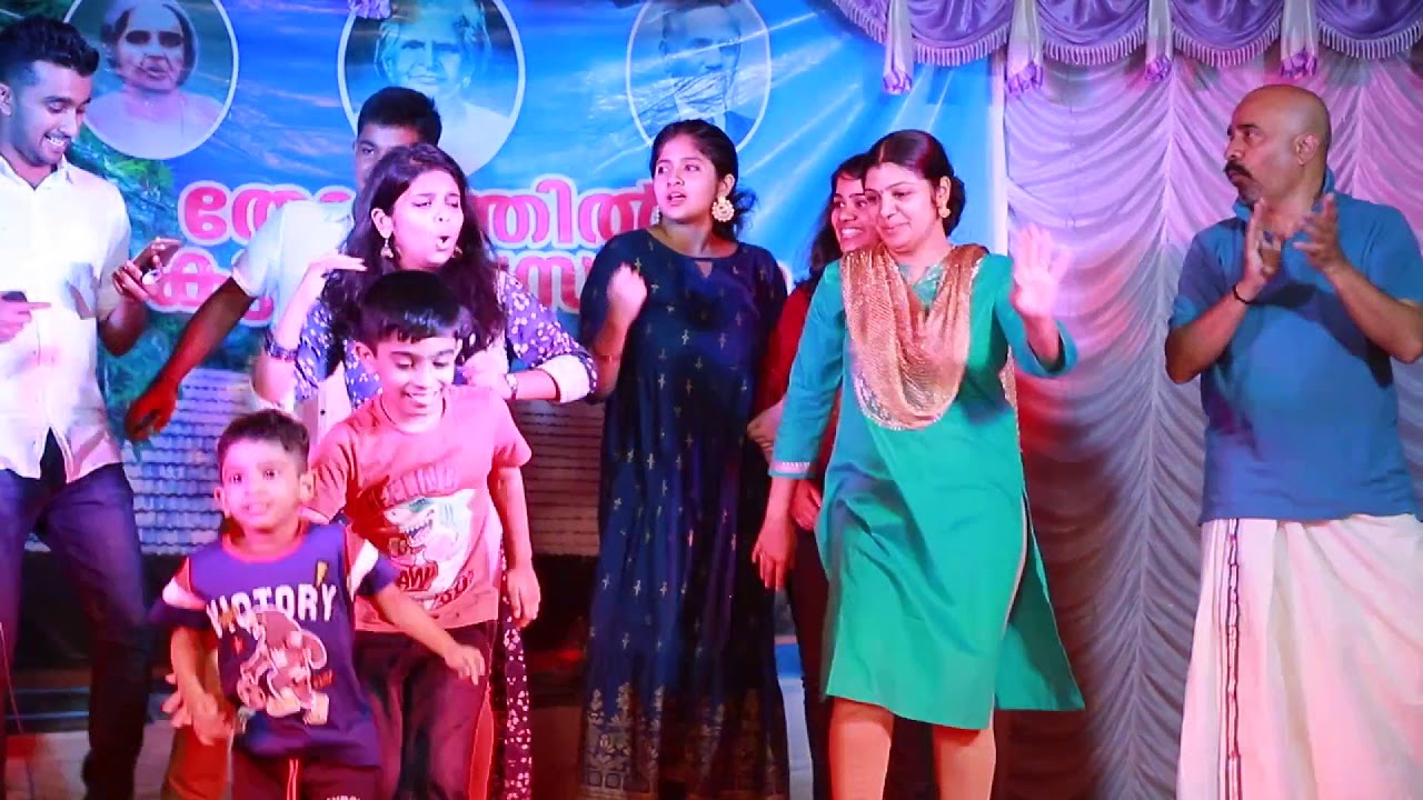 Song by Malu & Govind @ Kudumba Sangamam 2019 - YouTube