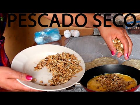 Preparando Pescadito Seco. - YouTube