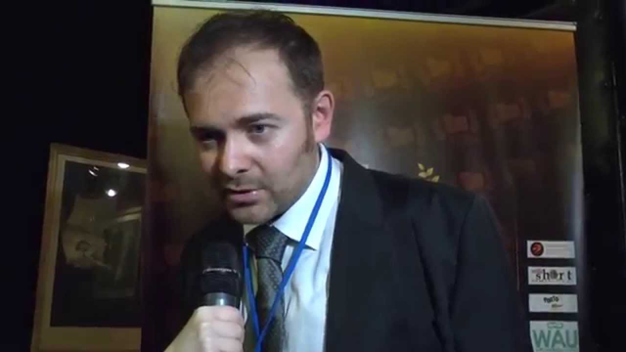 MICHELE PINTO intervistato ai Rome Web Awards 2014 - YouTube
