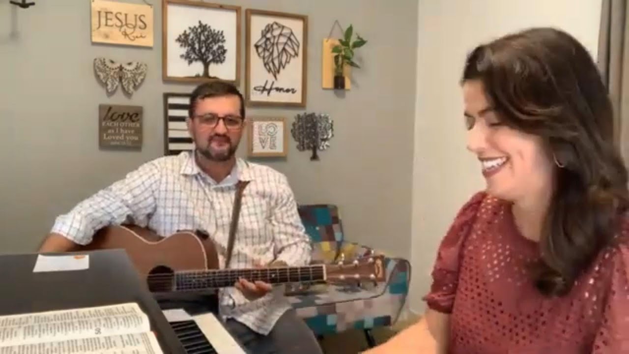 Tua é a Glória | Rachel Novaes - YouTube