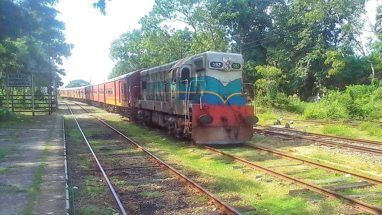 Train Going Loop Line At Manpitiya Railway Station 🚂 - YouTube