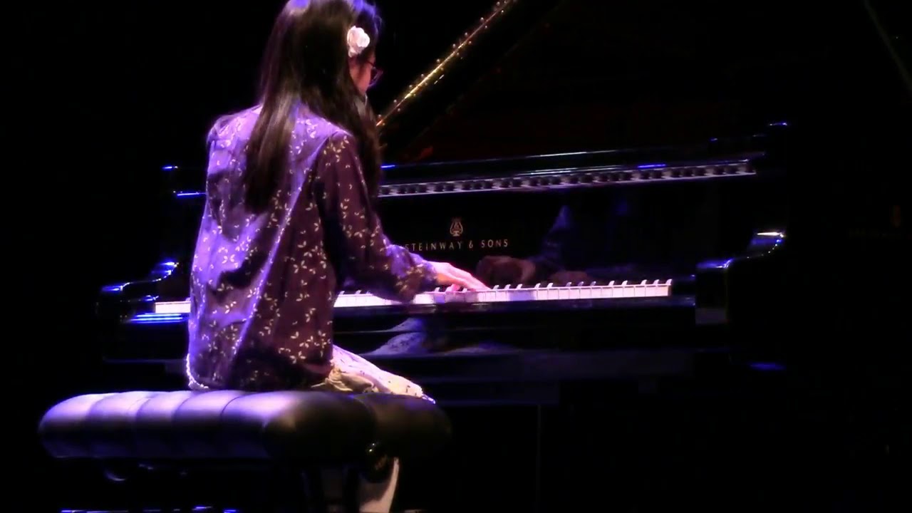 Haylee YEUNG YUK WING - Invention BWV 784 - Bach - YouTube