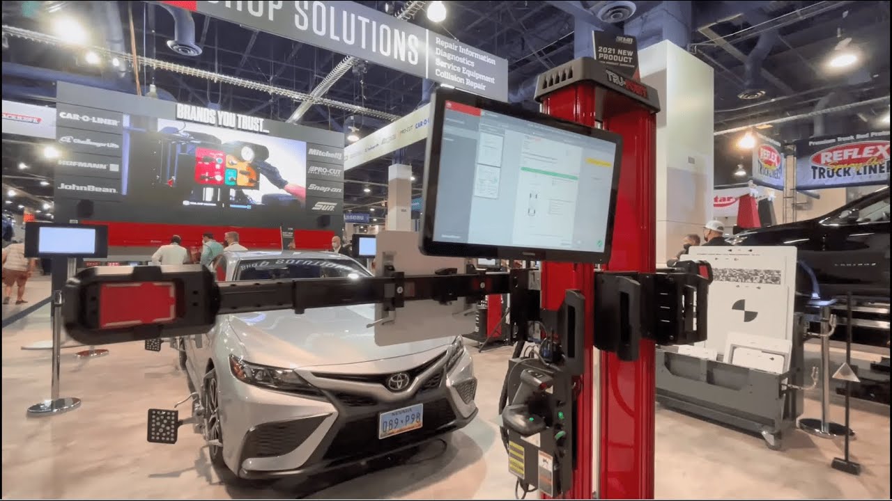 John Bean at SEMA 2021 - YouTube