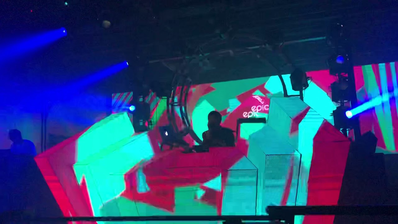 Club Épica Naha/Okinawa - YouTube