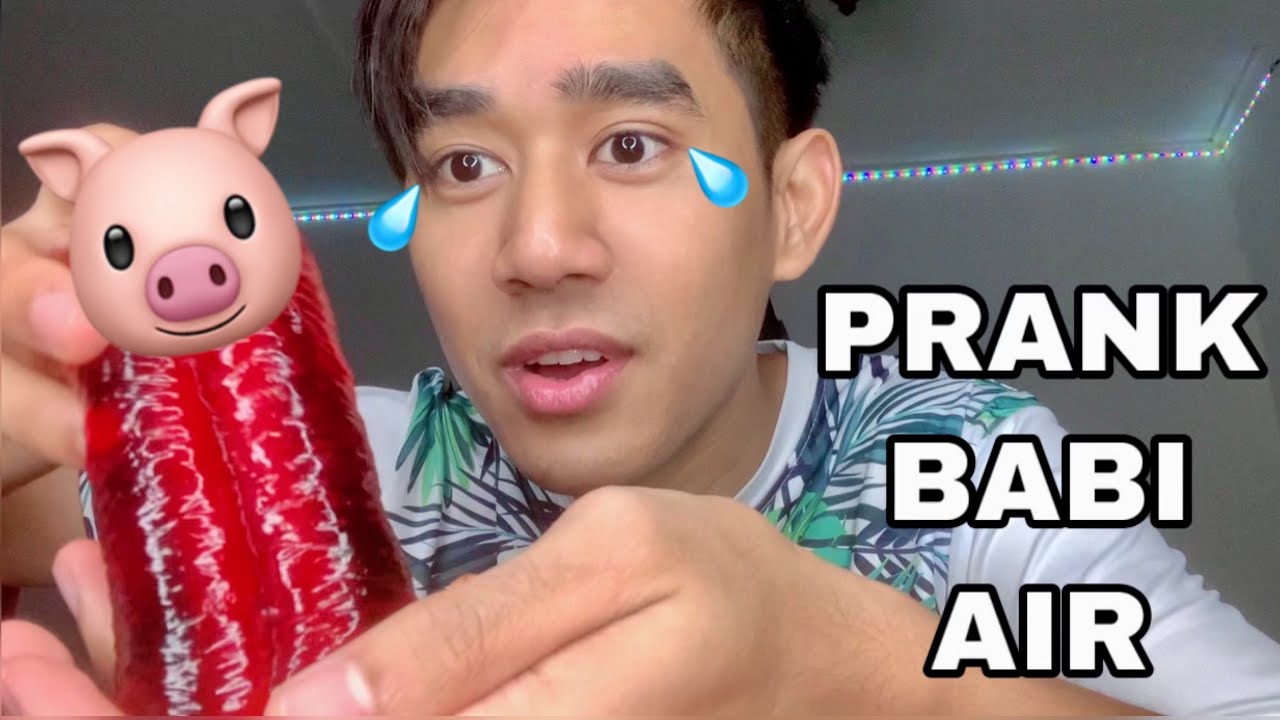 PRANK BABI AIR 🐷💦 PRANK SUAP BABI AIR DALAM MULUT 😱 - YouTube