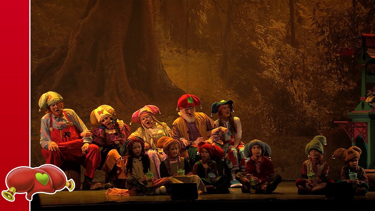 Kabouter Plop - Daar Zijn Vrienden Voor | Het Plop-up restaurant - YouTube