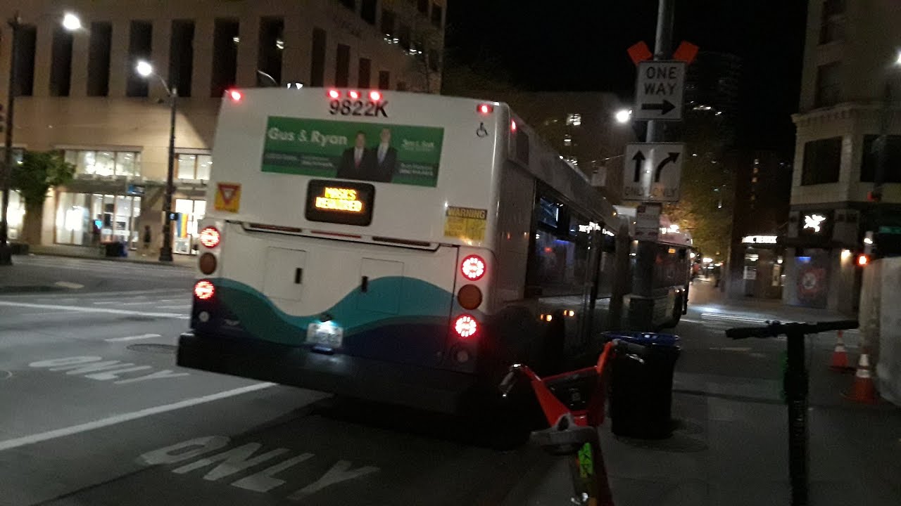 Sound Transit 2012 New Flyer D60LFR #9822K - YouTube