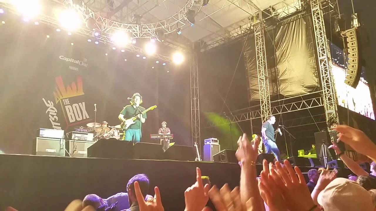 Smash Mouth "All star" Live Extended Version - YouTube
