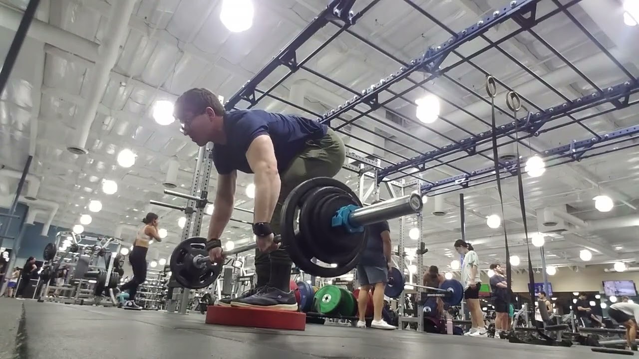 Flexion Rows - 130 lbs for 15 - YouTube