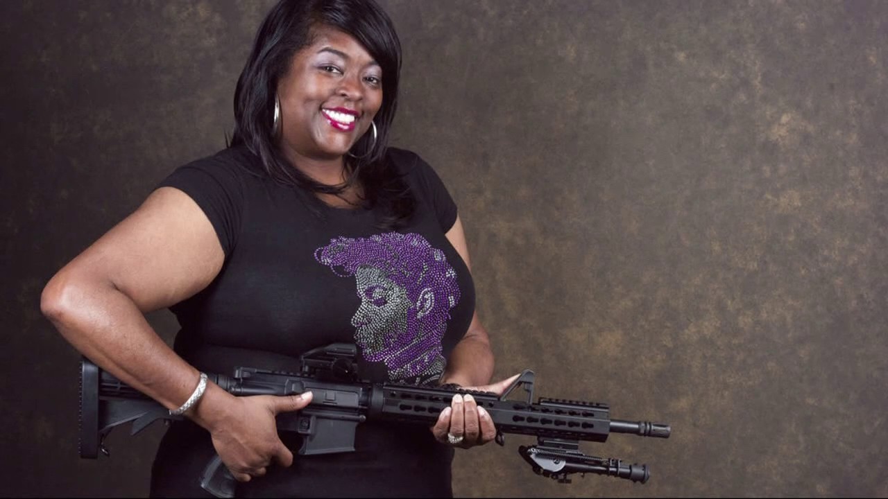 More and more black women are becoming gun owners - YouTube