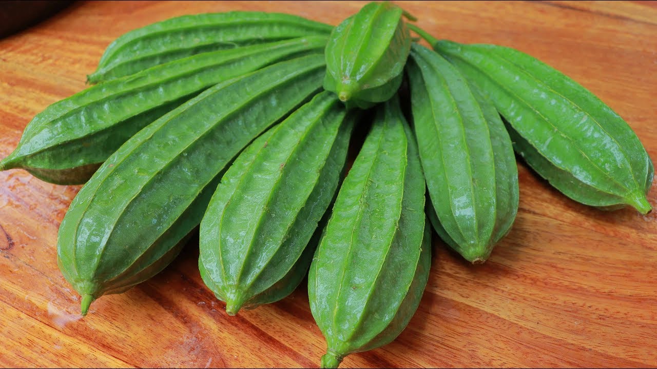 Tasty Egg Cooking Spong Gourd - Cooking With Sros - YouTube