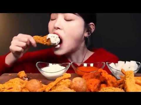 Crispy Bburinkle Fried Chicken BHC Mukbang ASMR *CRUNCHY EATING SOUNDS ...