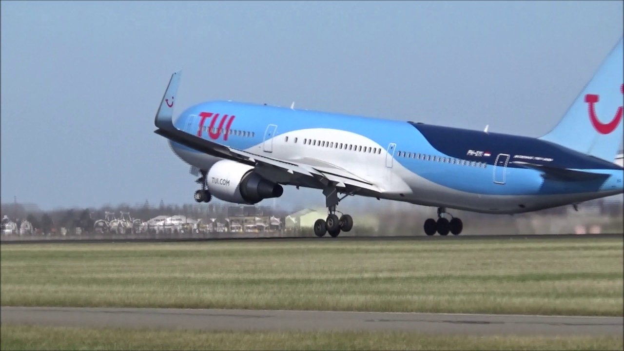 HD| TUI 767-300ER Beautiful Take off at Amsterdam Schiphol Aiport - YouTube