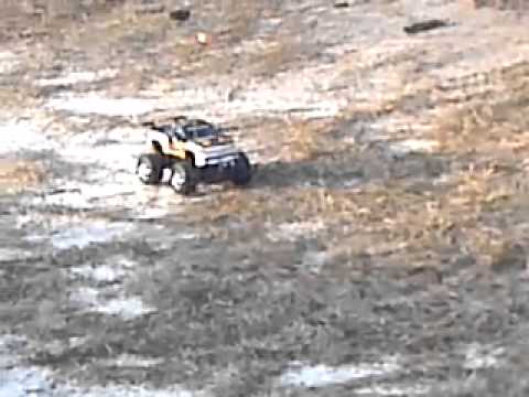 4X4 roll over (very graphic) - YouTube